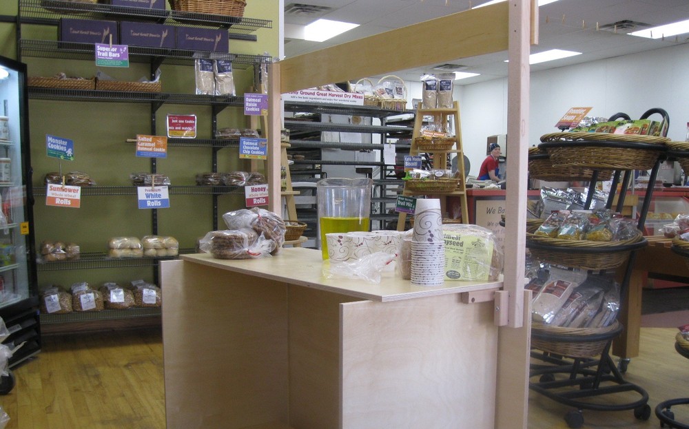 Lemonade Stand / Market Stand - Beka