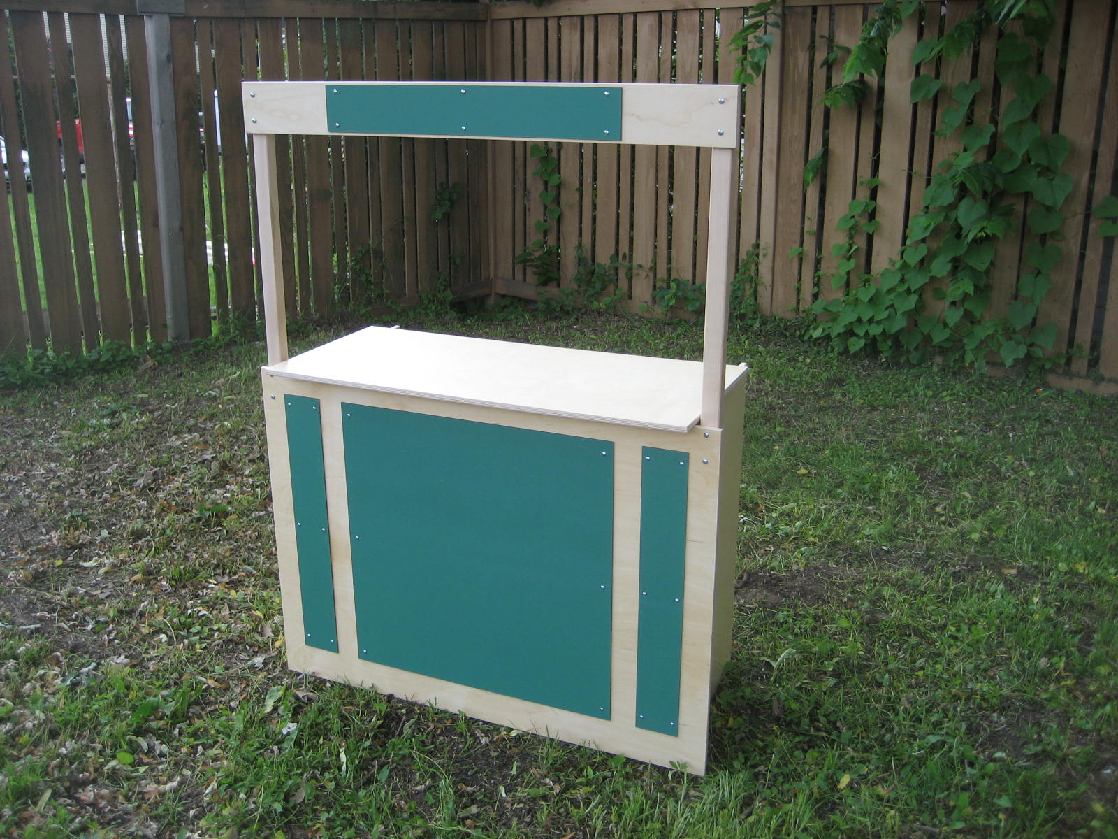 Lemonade Stand / Market Stand - Beka